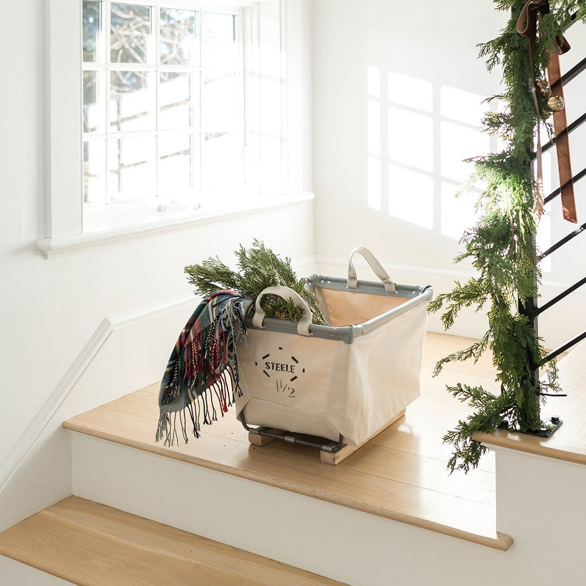 Canvas Small Carry Basket - 1.5 Bu – Steele Canvas Basket Corp